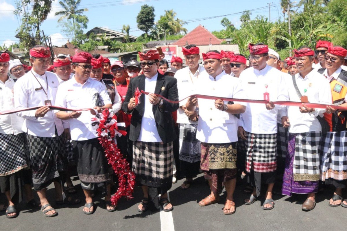 Bupati Tabanan Resmikan Jembatan Kajang Merah di Desa Tua Marga ...